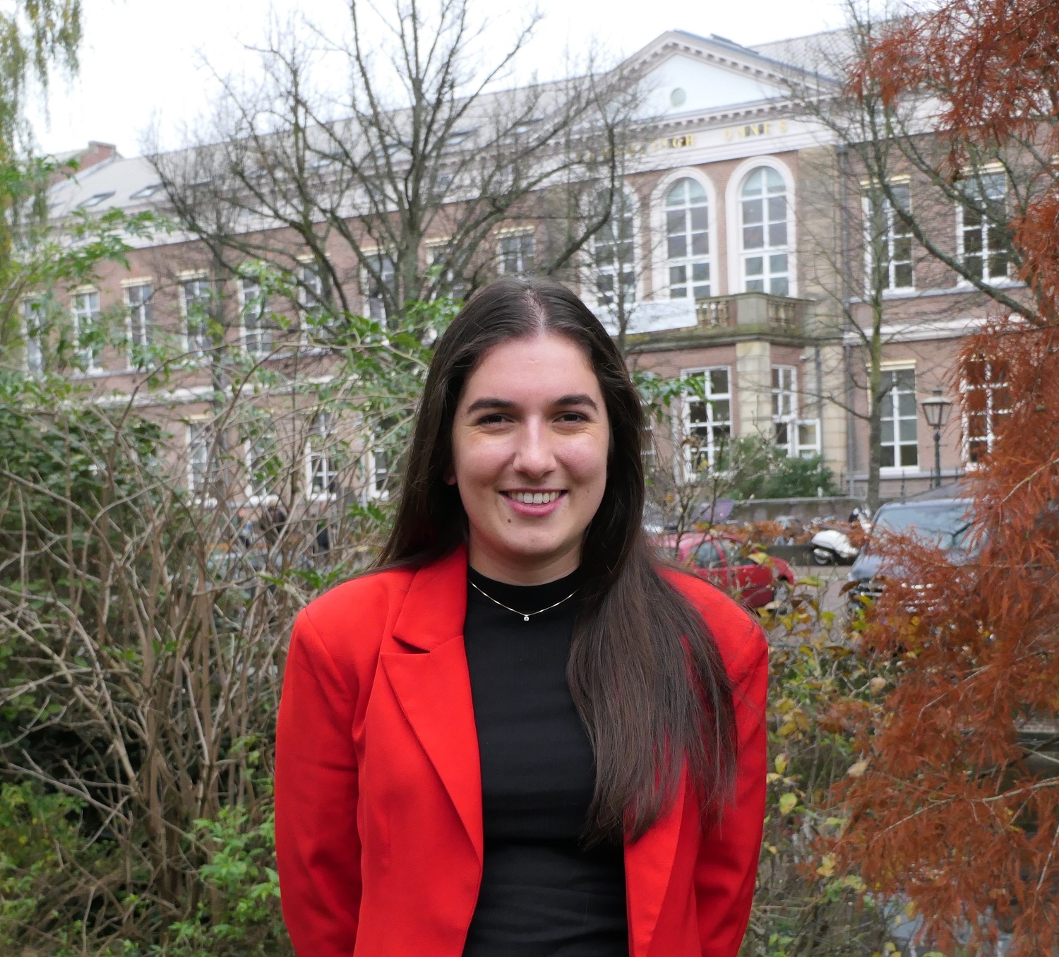 Introducing the new Faculty Board - Leiden University
